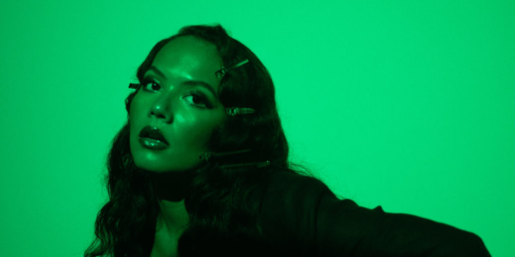 Caroline Alves | Chat Noir